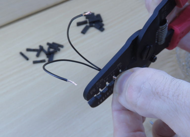 DIY: Y-Adapter Jumper Wire - Michael Schoeffler