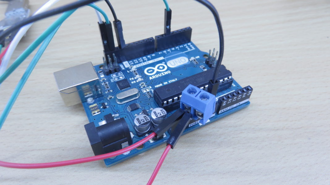 DIY: Y-Adapter Jumper Wire - Michael Schoeffler