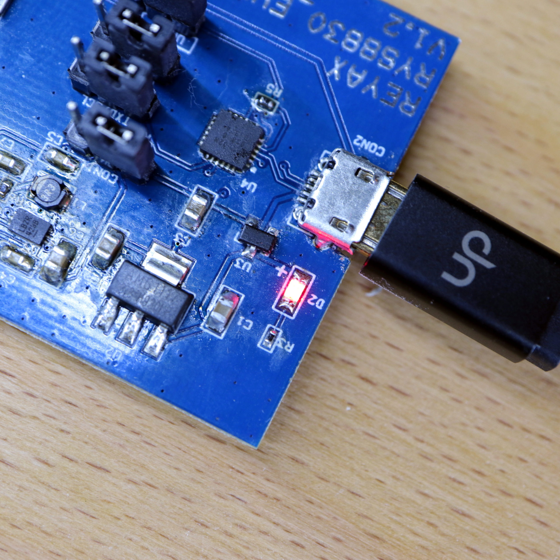 GPS/GNSS Receiver Starter Guide: Reyax RYS8830 / RYS8830 EVB